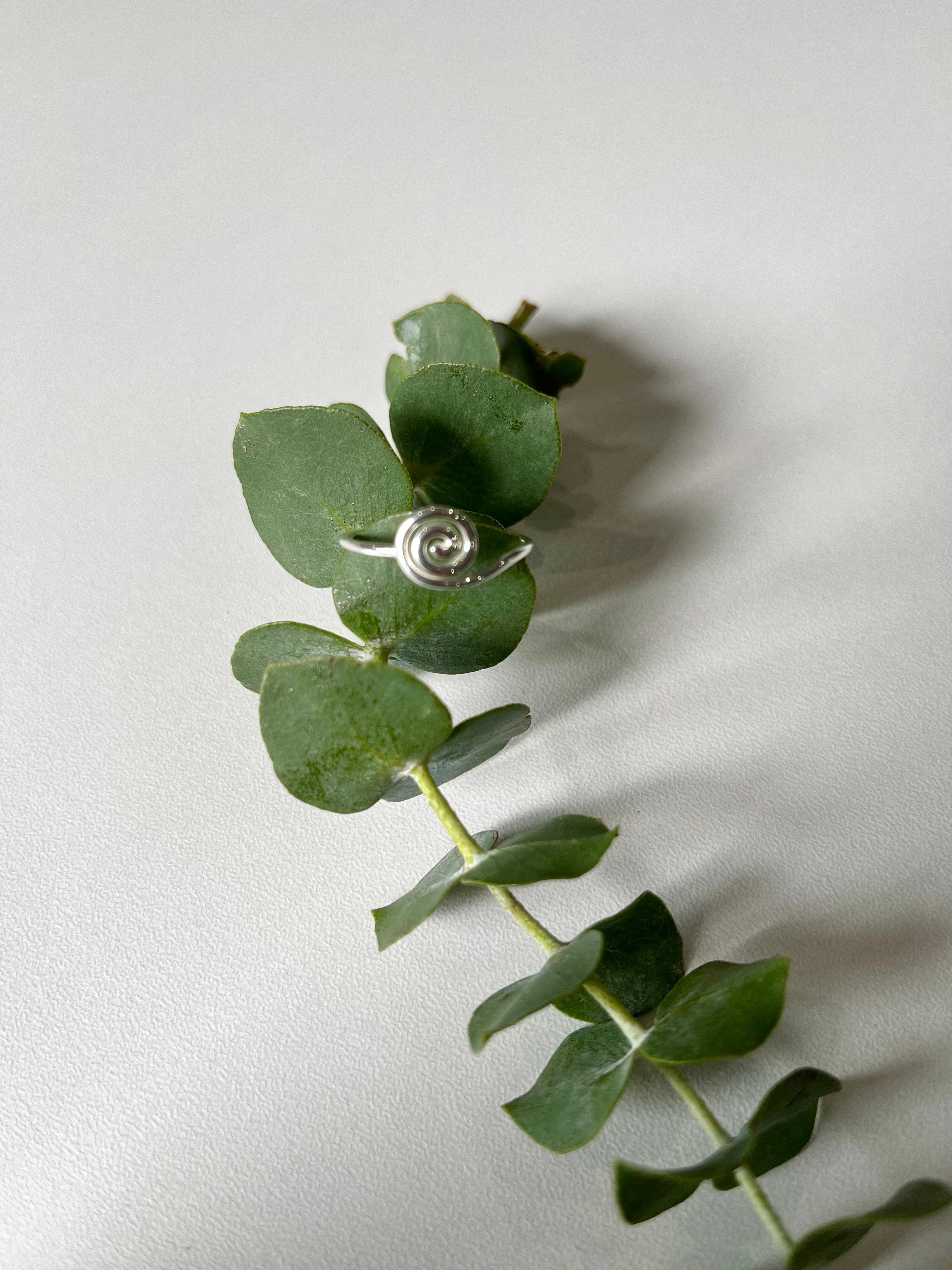 Koru ring | Wahine Jewellery